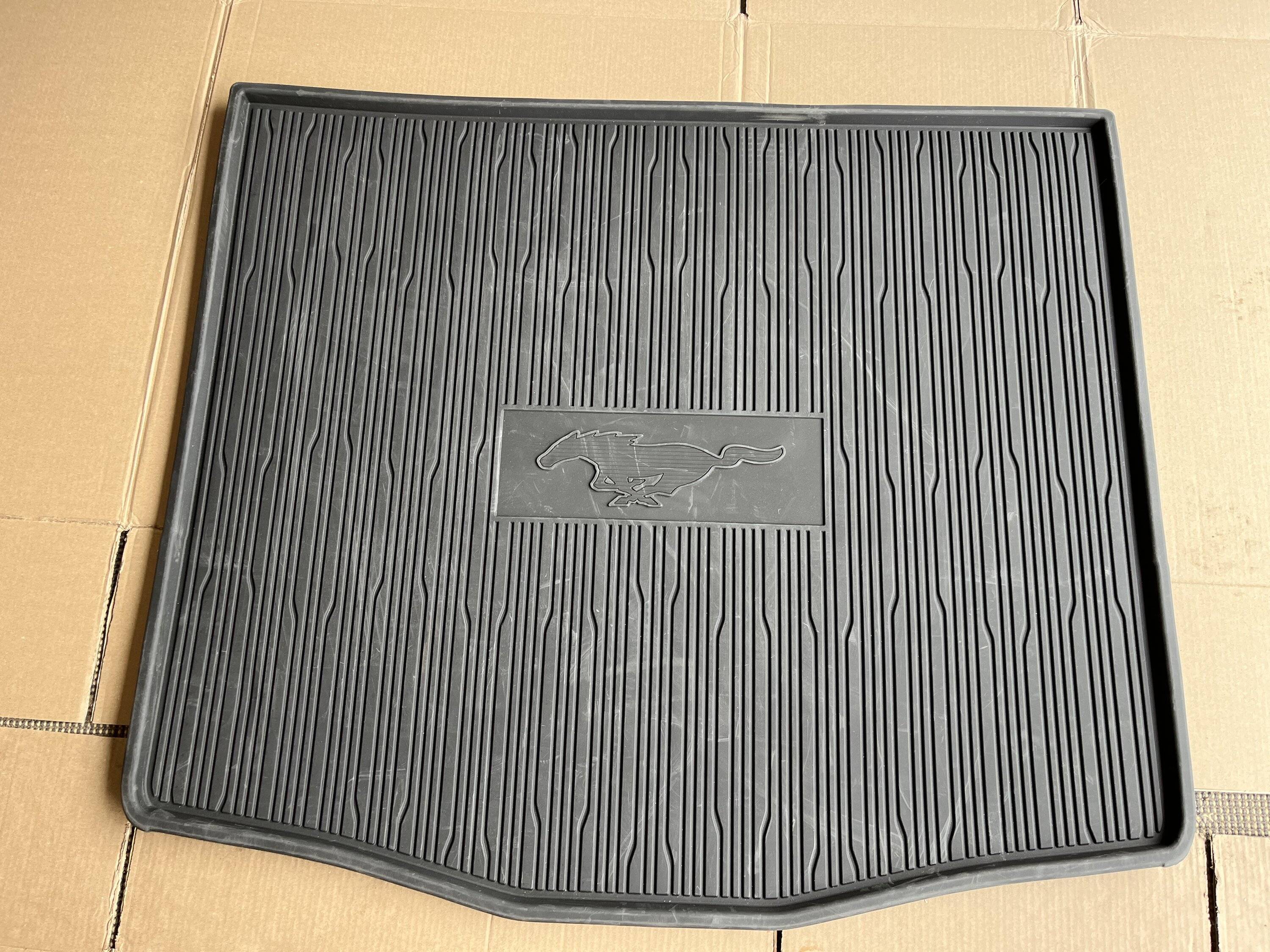 Michigan - OEM protection package: all weather rubber mats and cargo ...