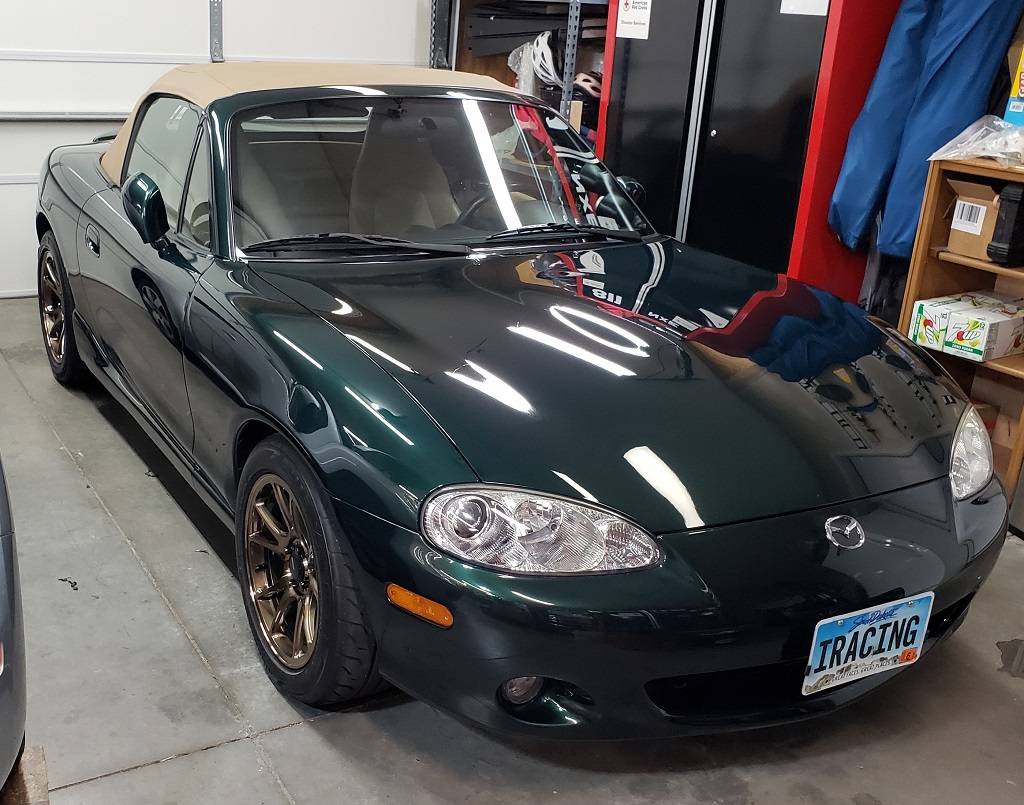 Review of a New Type of Vehicle: The Gasoline-Powered Mazda Miata ...