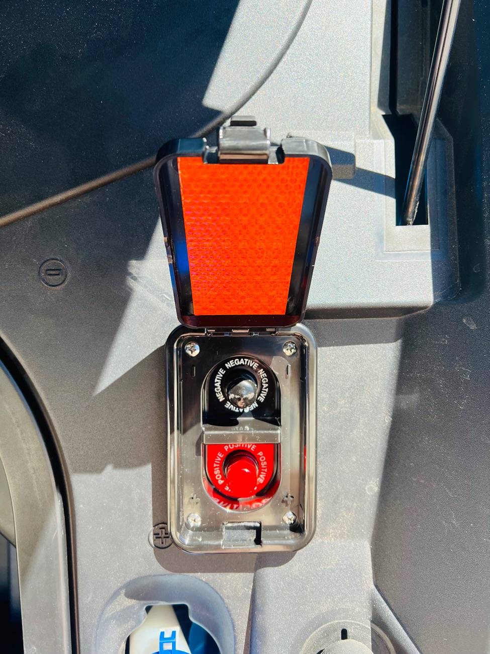 How-To: remove and replace your 12v battery - recommended at 36 months ...