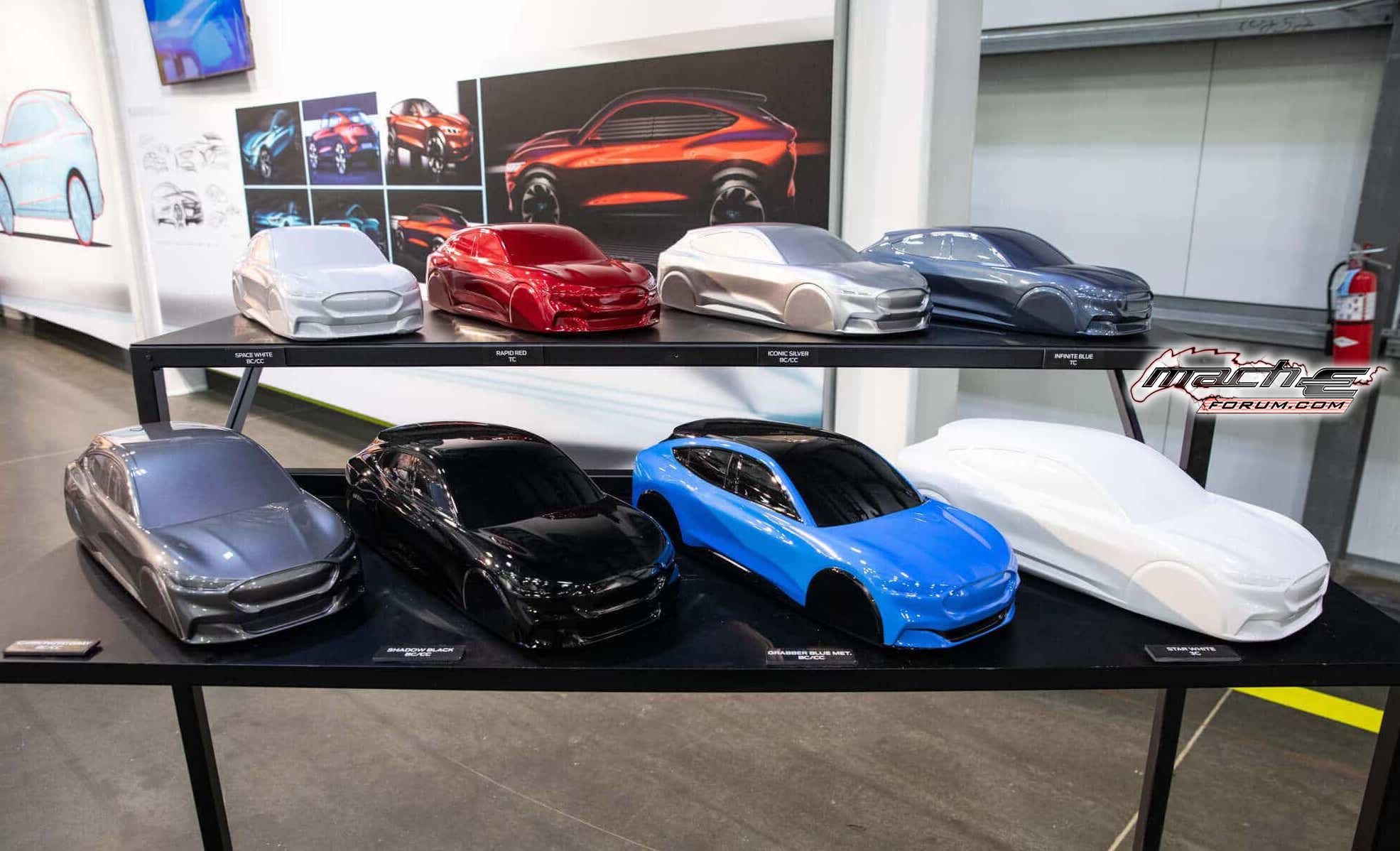 Side by side look at all Mach-E colors on physical samples | MachEforum ...