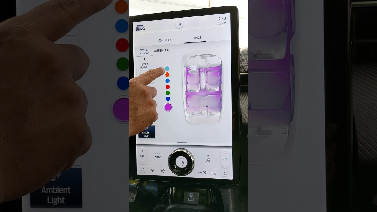 Video: Navigating through Mach-E SYNC 4A screens, menus, options ...