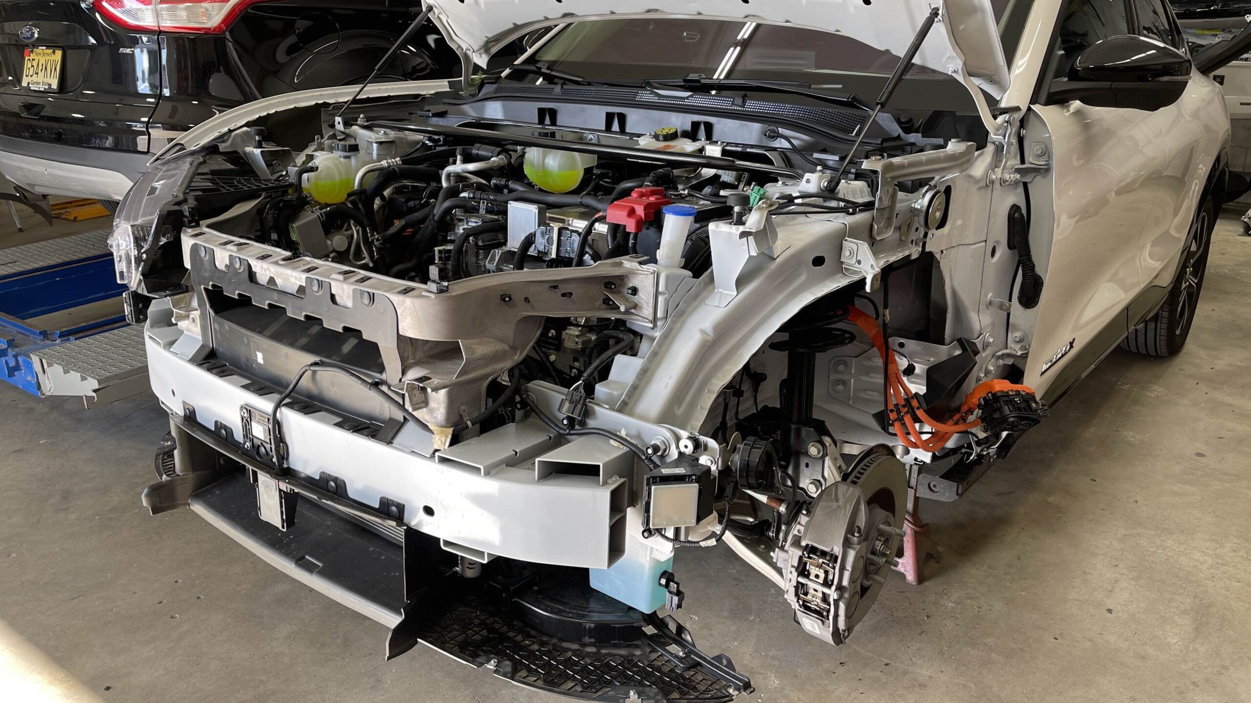 Disassembled Pics: Fender and Front End / Bumper | MachEforum - Ford ...