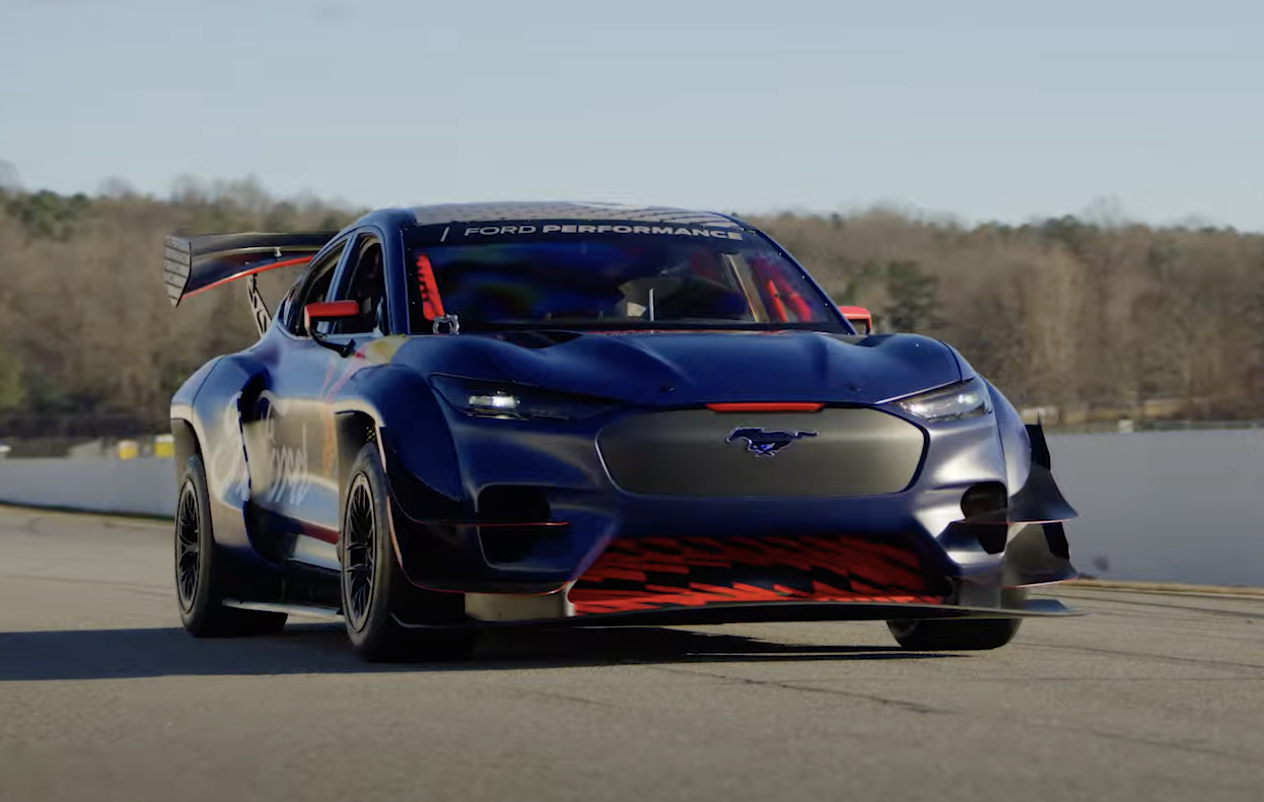 Ford Returns to F1 with Red Bull Racing - Perez Drives the (Red Bull ...